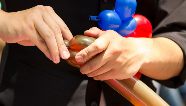 How to Make a Balloon Tower? - iBusiness Talk