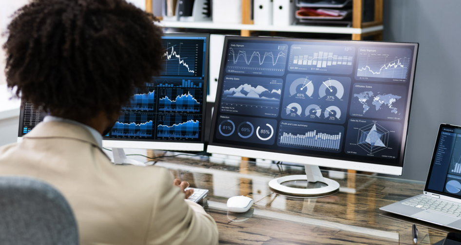 What Does a Business Analyst Do in Software Development? - iBusiness Talk