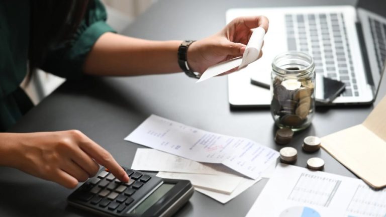 DWP Bank Account Checks 2025 | Why and How They Happen? - iBusiness Talk