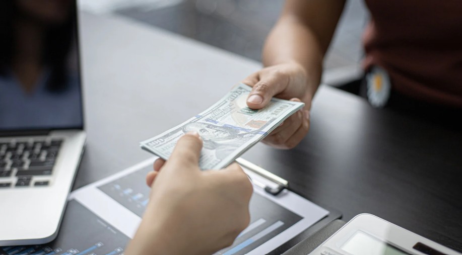 Is Trading 212 Cash ISA Safe for Your Money in 2025? - iBusiness Talk